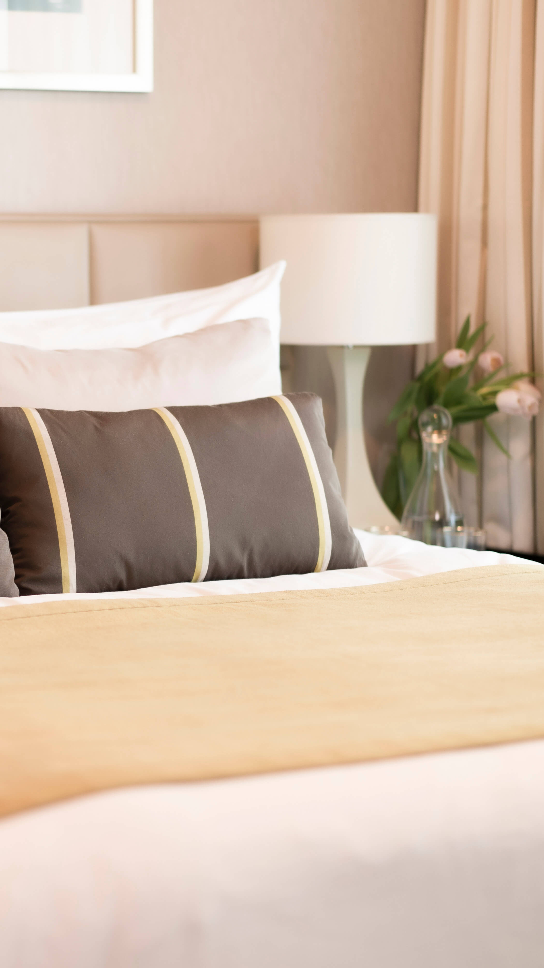 Offers – Aruga Apartments by Rockwell